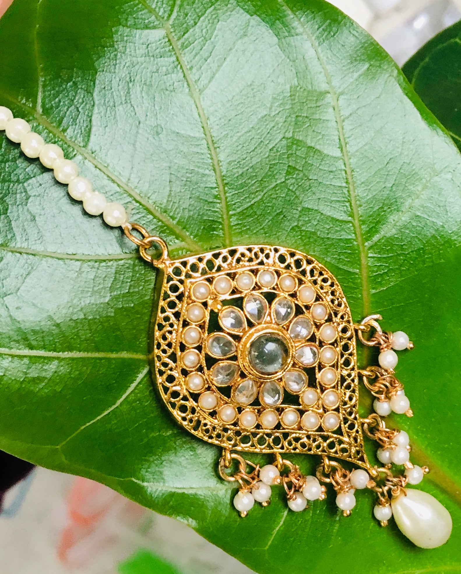 Polki Tikka | Golden Tikka | Golden Maang Tikka Price – Amazel Designs