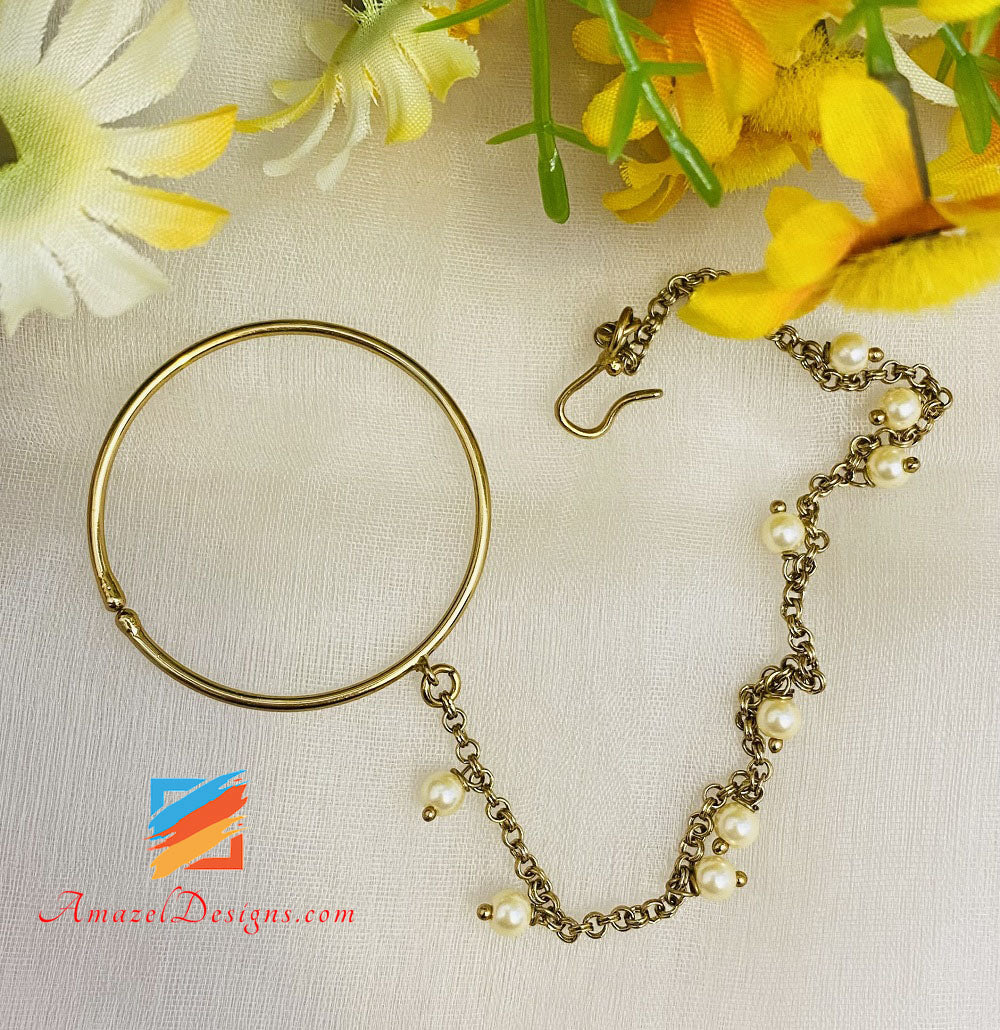 Plain Elegant Medium Nath With Pearls Chain – Amazel Designs